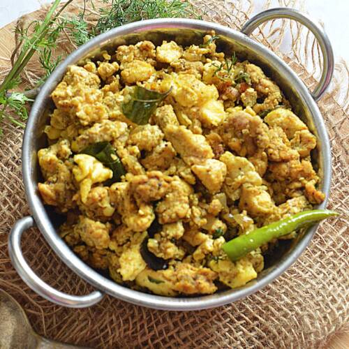 Chicken Keema Egg Burji | Minced Chicken Egg Podimas - Cook with Sharmila