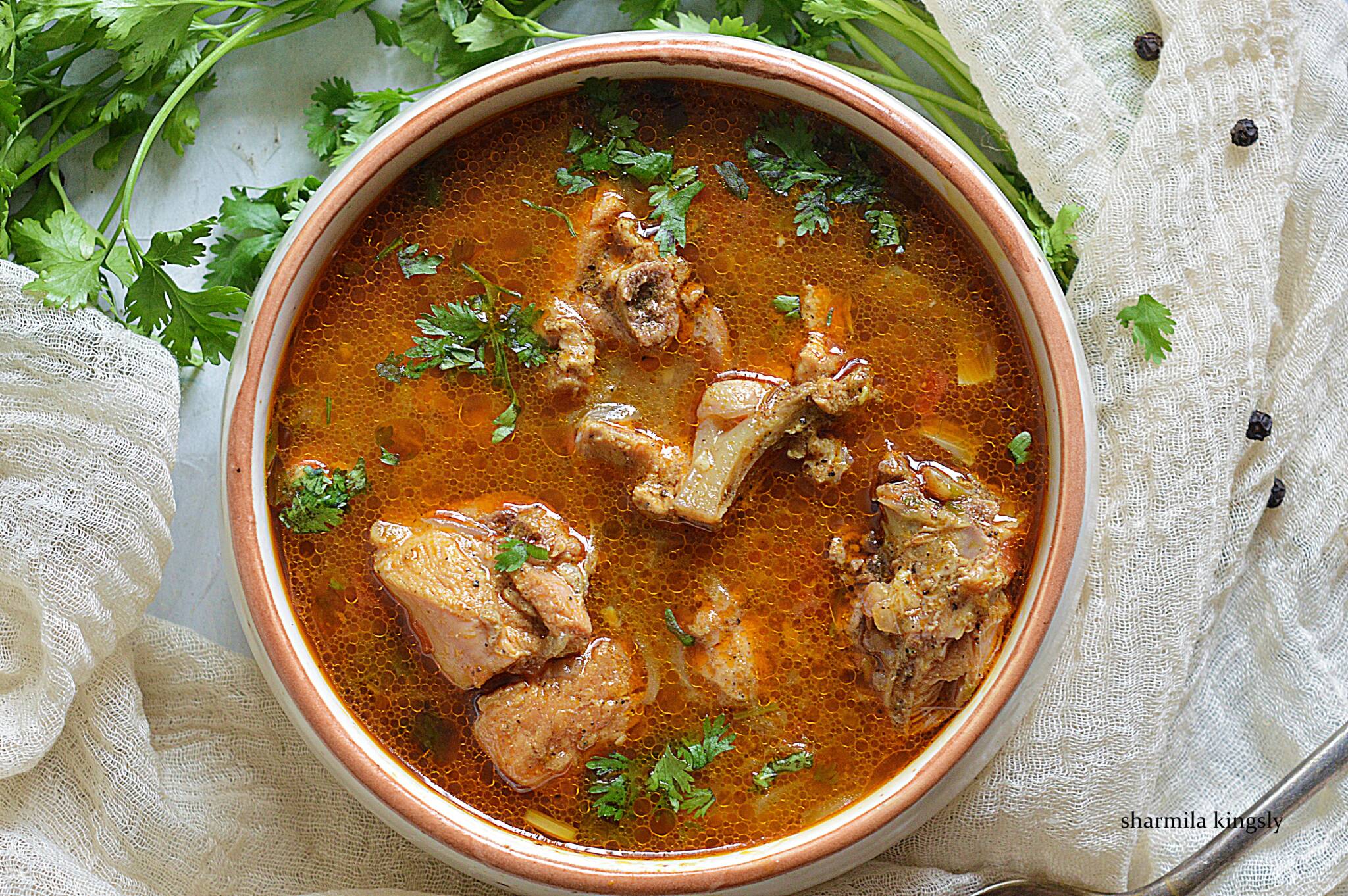 Pepper Chicken Curry - Cook with Sharmila