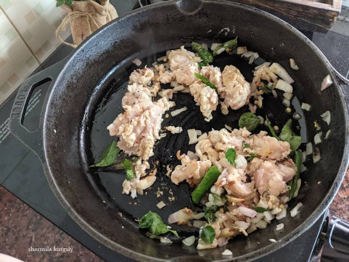 Chicken Keema Egg Burji - Cook with Sharmila